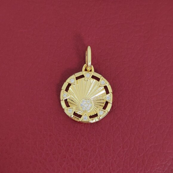 Pandora | Jewelry | Pandora Me Power Of The Light Sun Medallion Charm ...